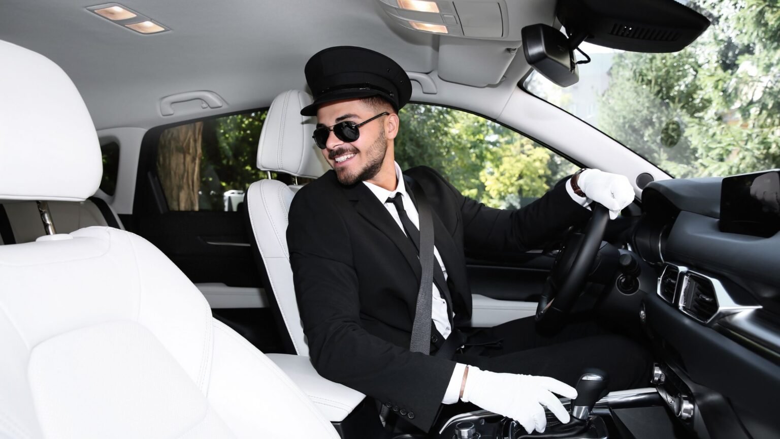 Chicago Limo Services: Skyline Chicago Limo's Luxury Fleet