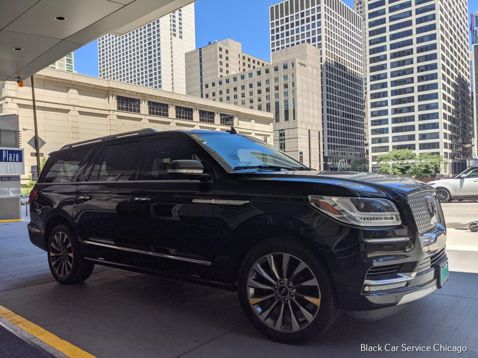 Skyline Chicago Limo | Luxury Limo Service in Chicago